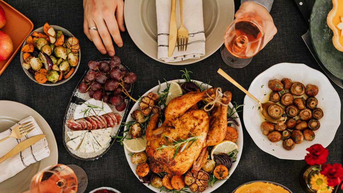 Foods to Increase Breast Size For Woman